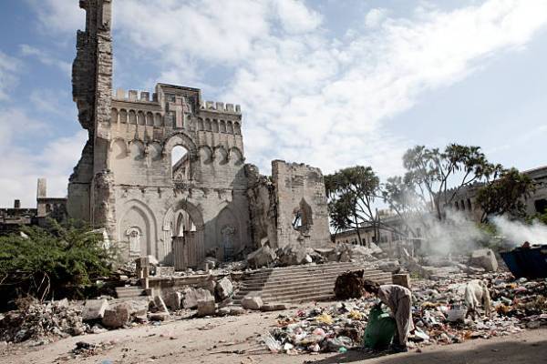 Mogadishu. From the ruins of the civil war to the virtual 3D ...